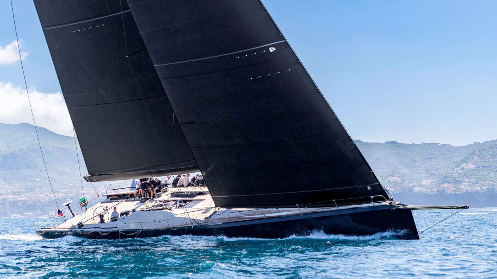 Bullitt yacht (Wally, 28.3m, 2018)